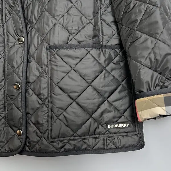 Burberry Quilted Jacket With Classic Collar - No