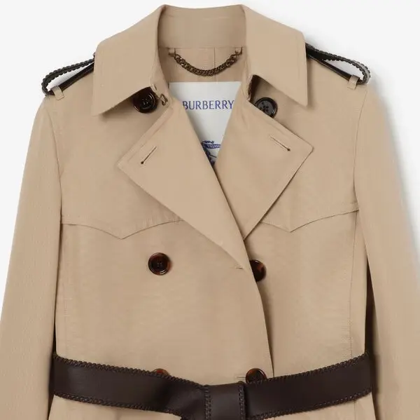 Burberry Long Foxfield Trench Coat - Oat-beige