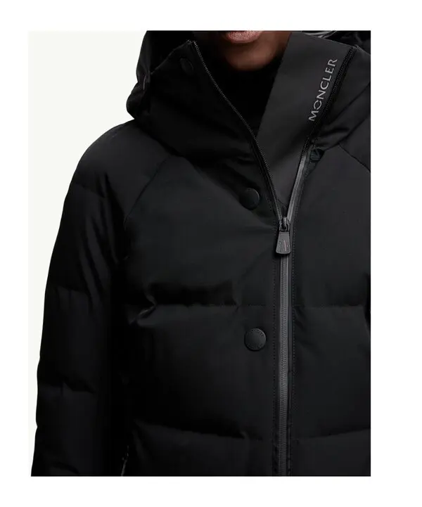Moncler Guyane Padded Down Ski Jacket - Black