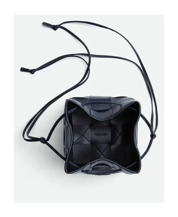 Bottega Veneta Small Rope Bucket Shoulder Bag - Blue