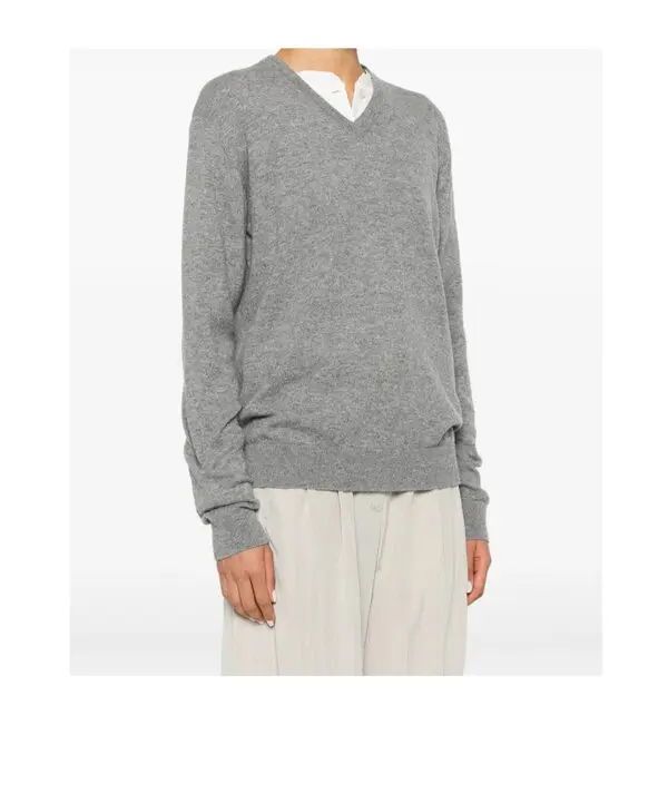 THE ROW Nian Knitted V-neck Sweater - Grey