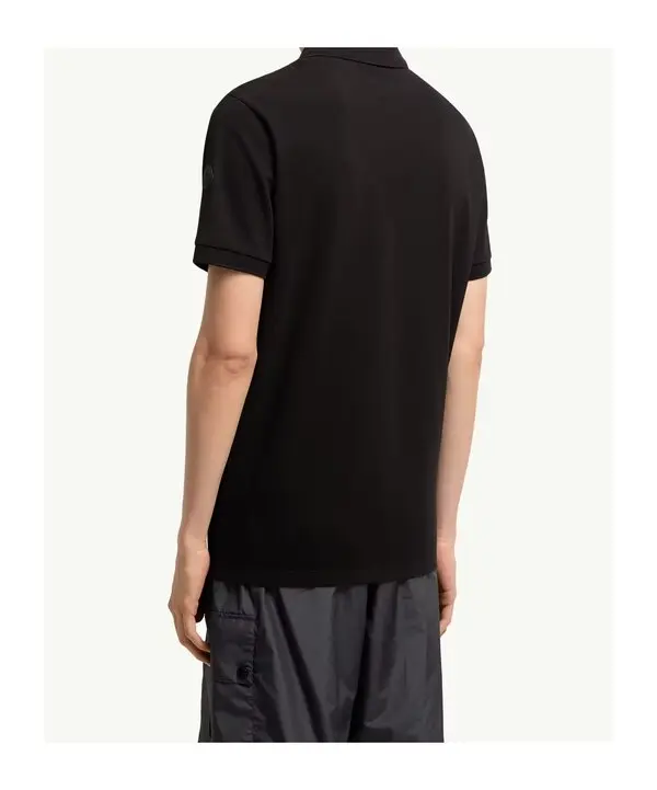 Moncler Logo Patch Short-sleeved Polo Shirt - Black