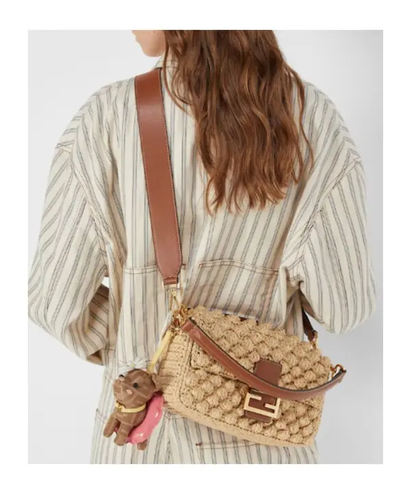 Fendi Baguette Foldover-top Shoulder Bag - Light Brown