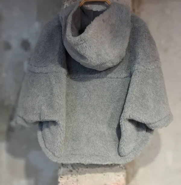 Max Mara Long Sleeve Fur Hooded Jacket