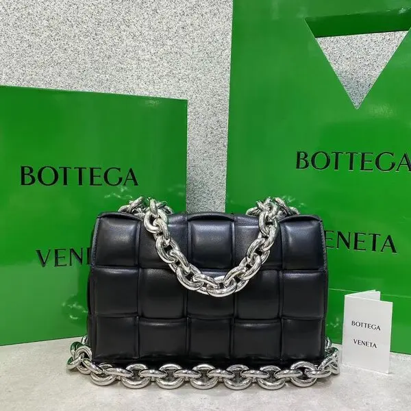 Bottega Veneta Chain Cassette Shoulder Bag - Black