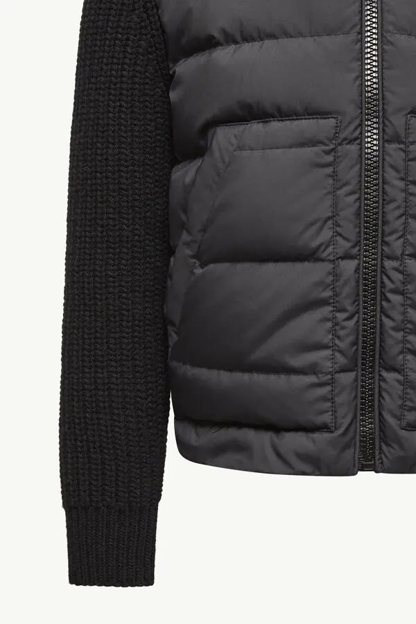 Moncler Logo Patch Panelled Jacket - Black