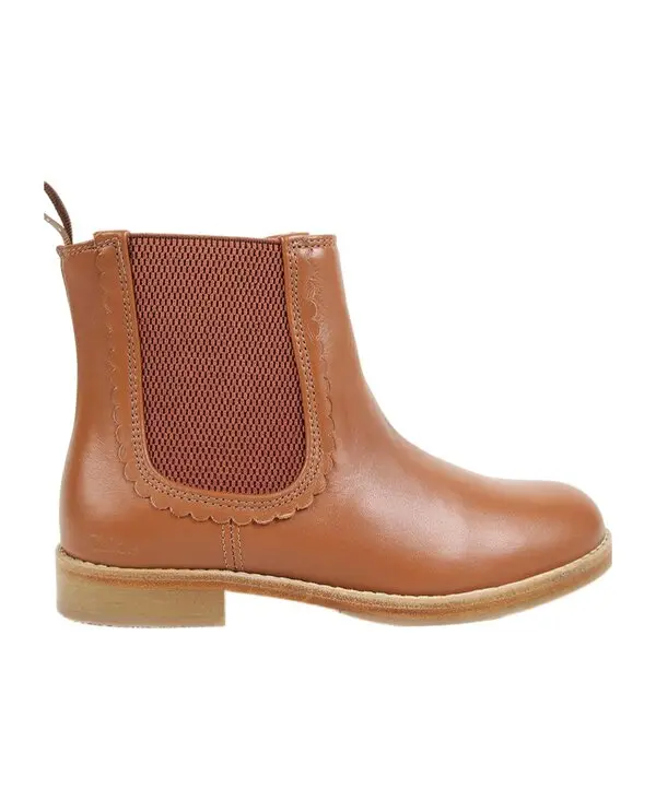 Chloé Round Toe Chelsea Boots With Elastic Side Panels