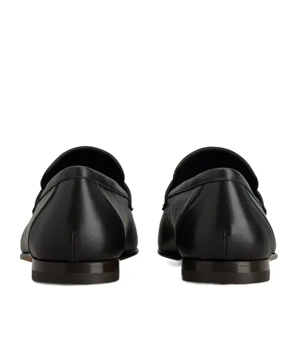 TOD'S Round Toe Slip-on Loafers