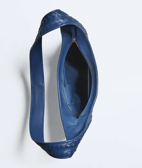 Bottega Veneta Woven Shoulder Bag - Blue