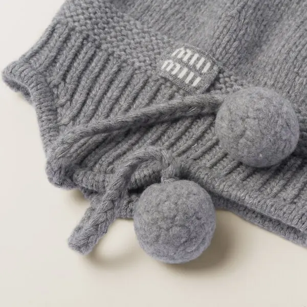Miu Miu Logo Patch Beanie - Gray