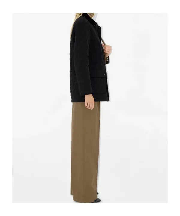 Burberry Long Sleeved Quilted Down Jacket - Black/sand