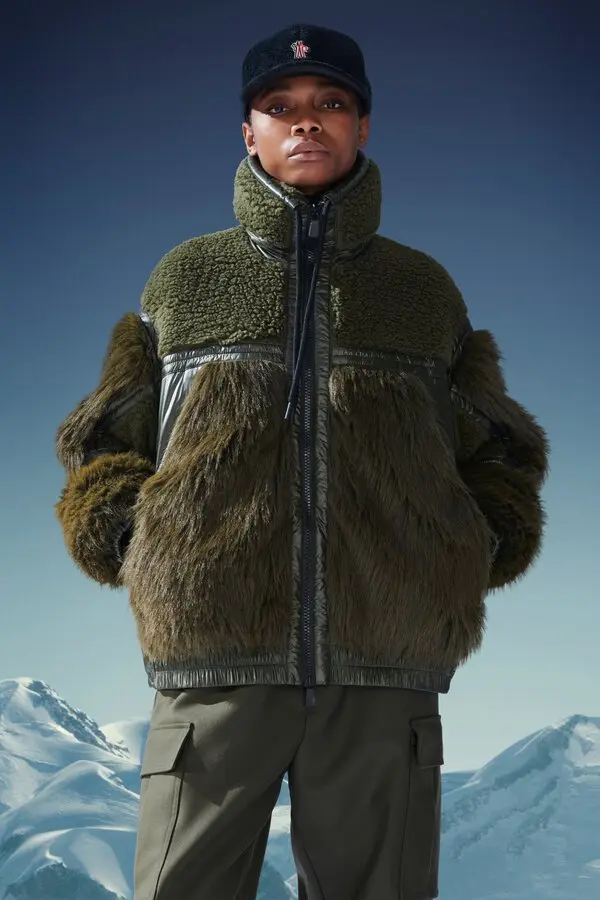 Moncler Yvoire Short Down Jacket