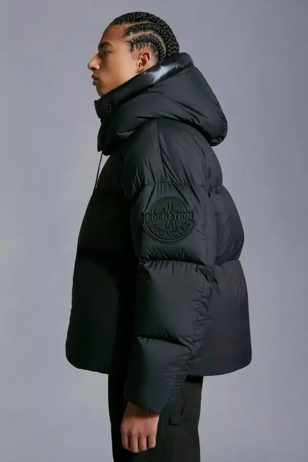Moncler Antila Short Down Jacket With Detachable Hood