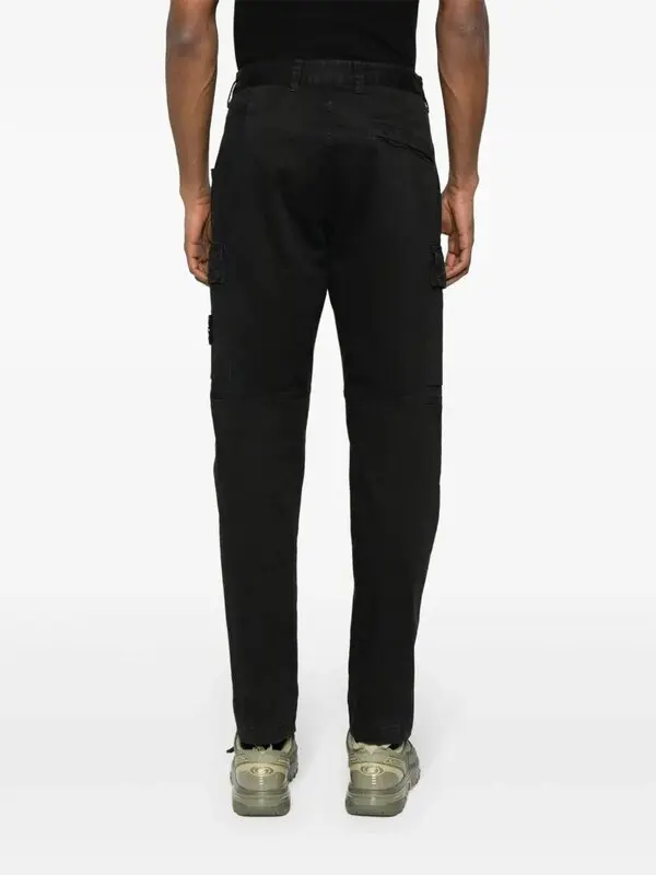 Stone Island Cargo Pants With Logo Patch - Black
