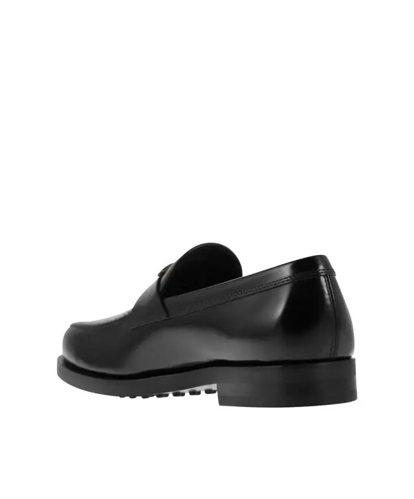 TOD'S Timeless Slip-on Loafers