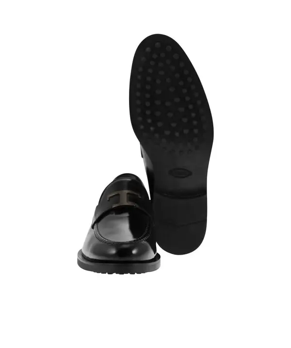 TOD'S Timeless Slip-on Loafers