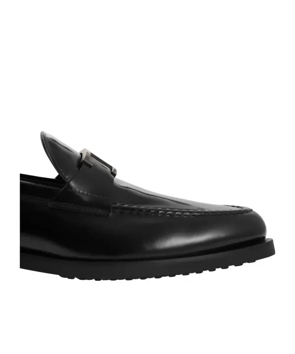 TOD'S Timeless Slip-on Loafers