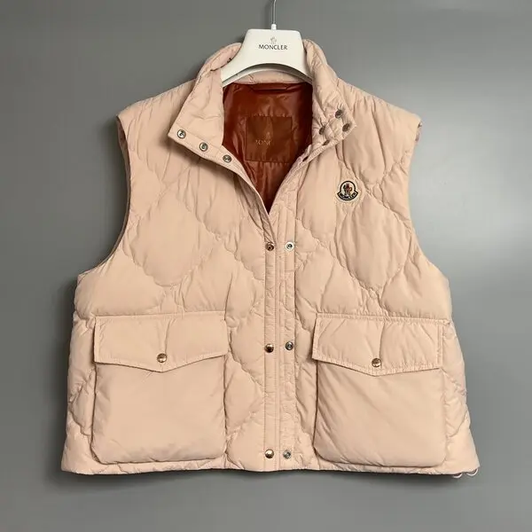 Moncler Quilted Down Gilet - Nude