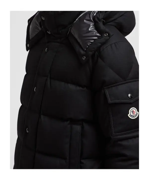 Moncler Vezere Padded Jacket With Hood - Black
