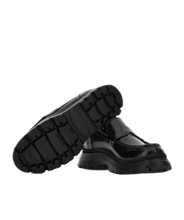Hogan Round-toe Loafers With Chunky Lug Sole - Black