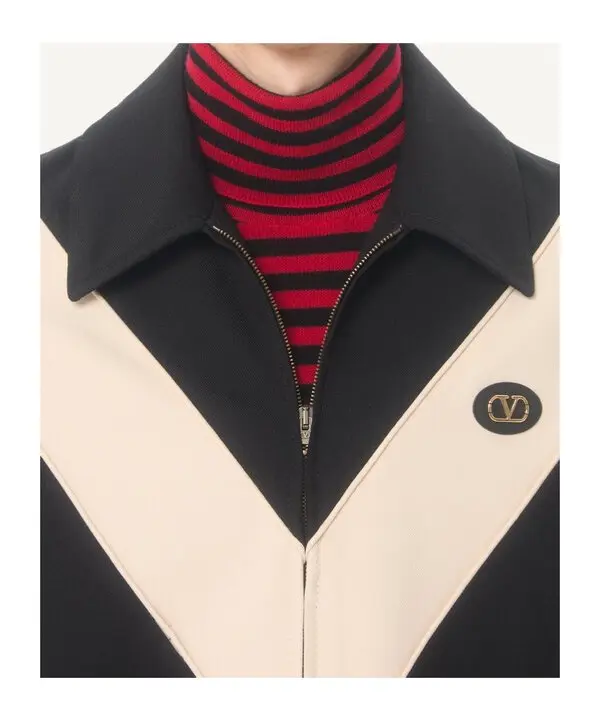 Valentino Garavani Logo Patch Zip-up Overshirt - Black