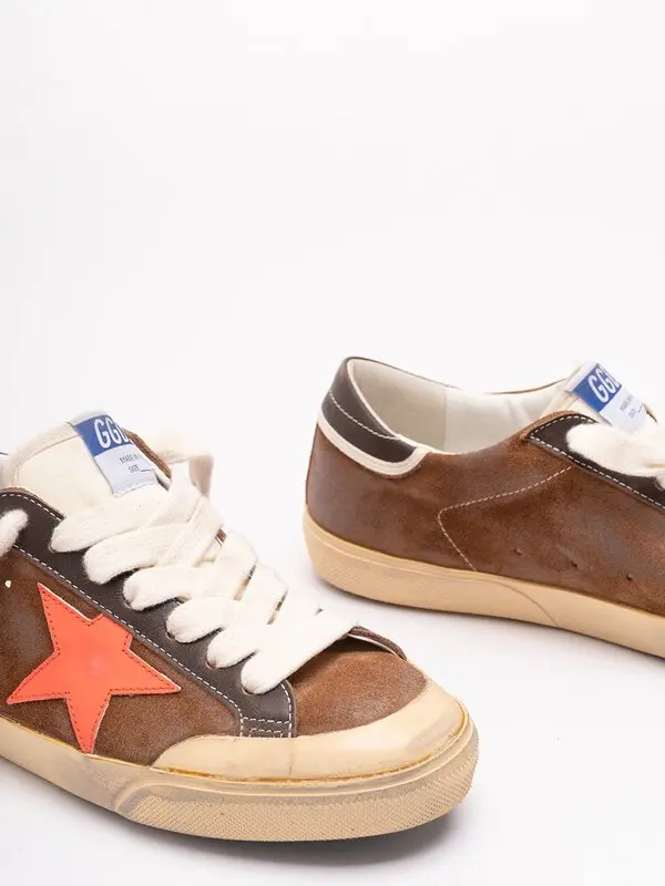 GOLDEN GOOSE Super Star Low-top Sneakers - Brown