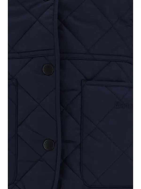 Barbour Deveron Quilted Buttoned Jacket - Black