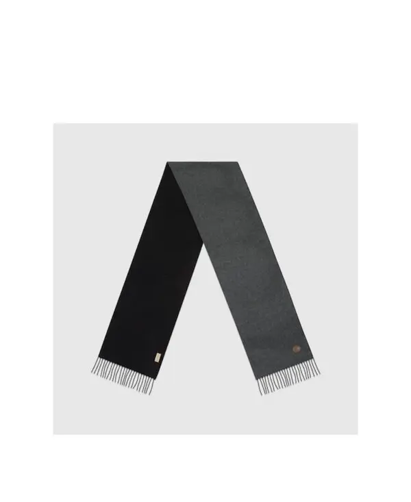 Gucci Logo Patch Fringed Scarf