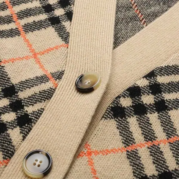 Burberry Checked V-neck Buttoned Cardigan