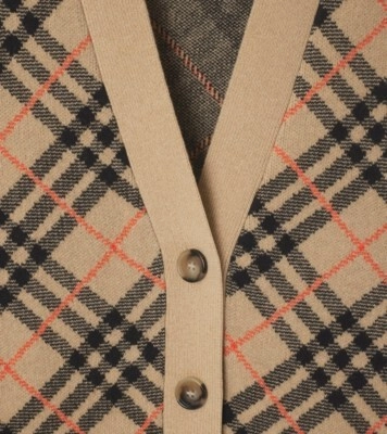 Burberry Checked V-neck Buttoned Cardigan - Sand