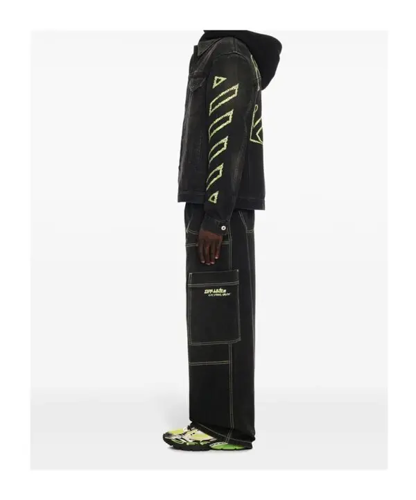 Off-White Irregular Cargo Jeans - Black