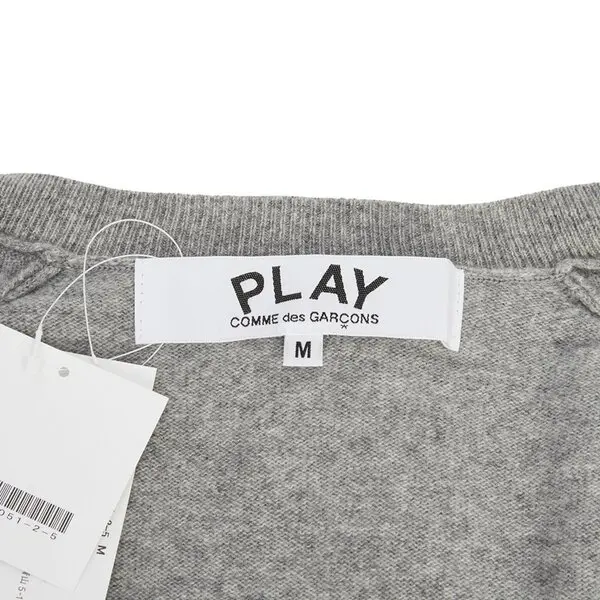 Play Comme Des Garcon Heart Patch Crewneck Cardigan - Light Grey