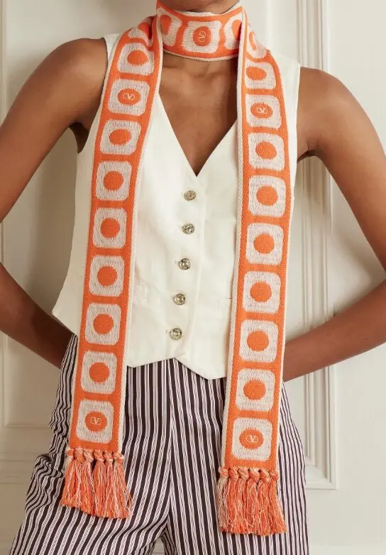Valentino Garavani Pattern-jacquard Scarf