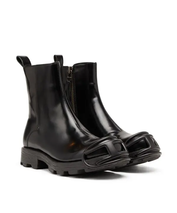 DIESEL® D-hammer Round-toe Ankle Boots With Metal Logo Detail