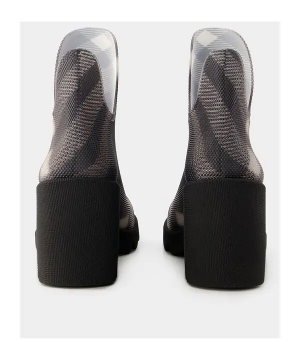 Burberry Check Pattern Slip-on Boots