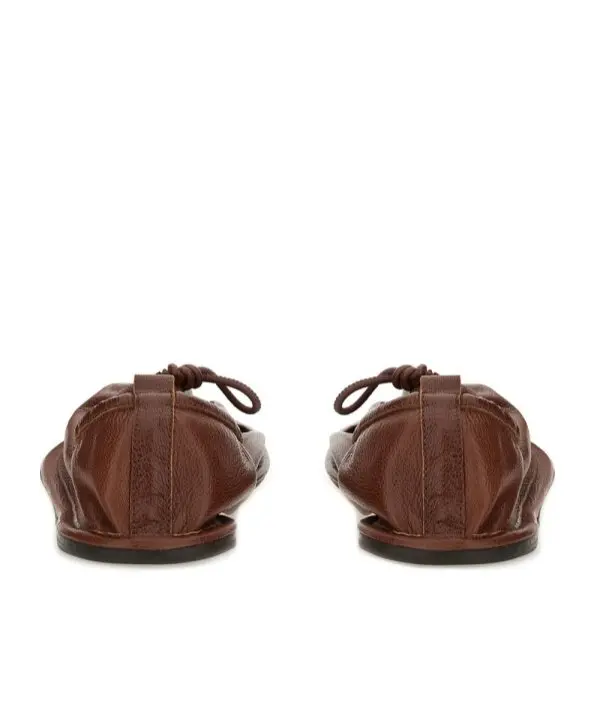 Hereu Elasticated Detail Square-toe Flat