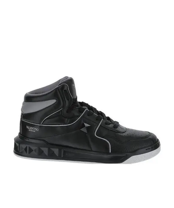 Valentino Garavani One Stud Mid-top Sneakers