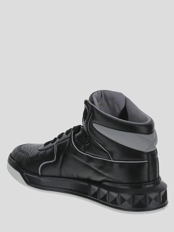 Valentino Garavani One Stud Mid-top Sneakers