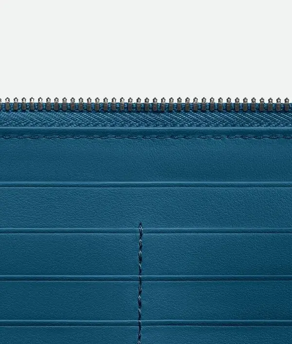 Bottega Veneta Intrecciato Woven Zipper Purse