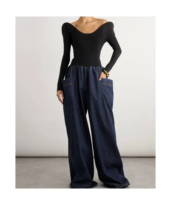 Alaïa Curved Neckline Long-sleeved Bodysuit