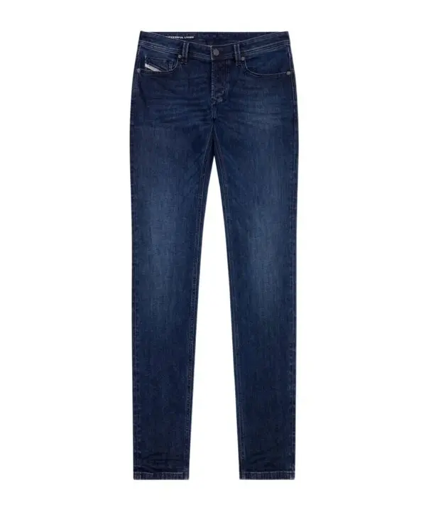 DIESEL® 1986 Larkee-beex Logo Patch Tapered Jeans - Blue