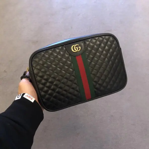 Gucci Logo Leather Shoulder Bag - Black