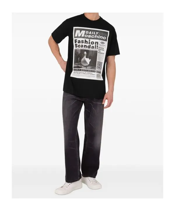 Moschino Graphic-print T-shirt