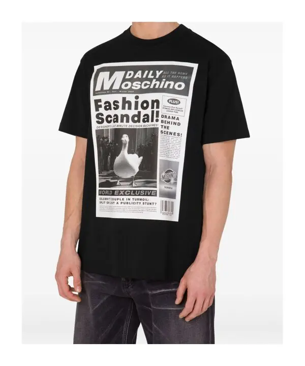 Moschino Graphic-print T-shirt
