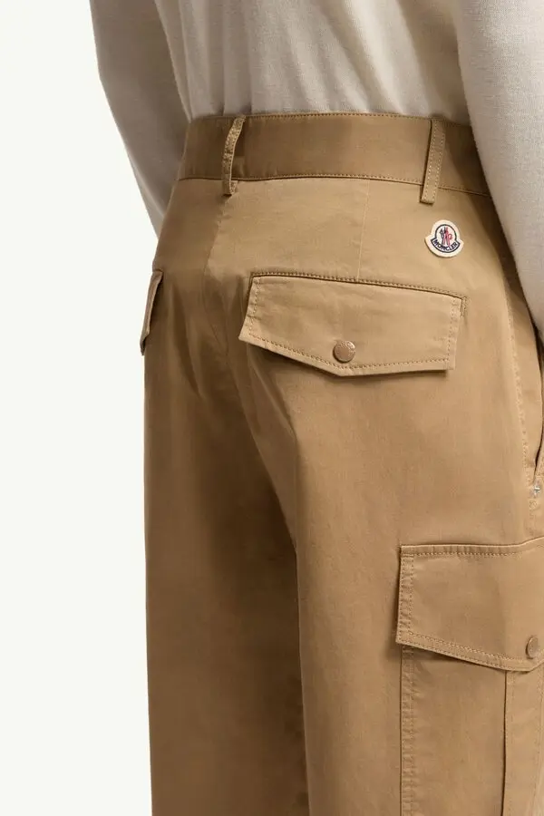 Moncler Button Detailed Straight-leg Cargo Pants - Beige