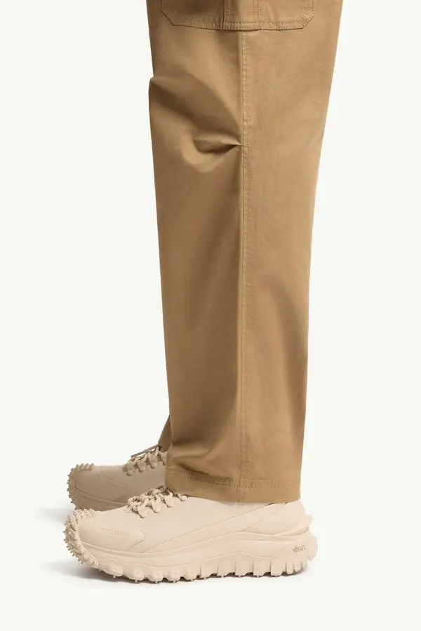 Moncler Button Detailed Straight-leg Cargo Pants - Beige