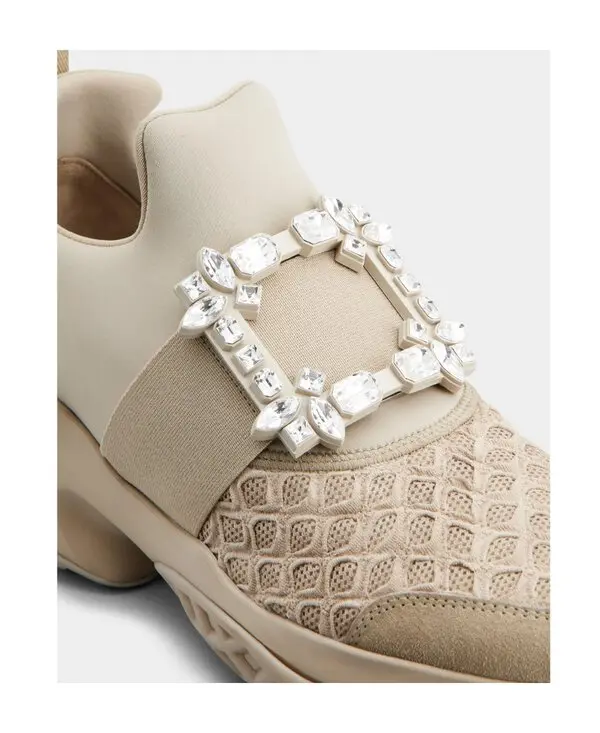 ROGER VIVIER Viv Run Sneakers With Crystal Buckle - Nude
