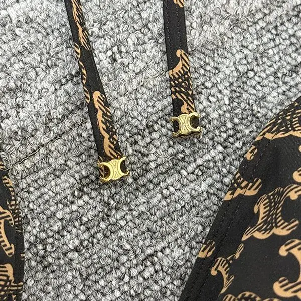 Celine Triangle Top In Monogram Jersey - No