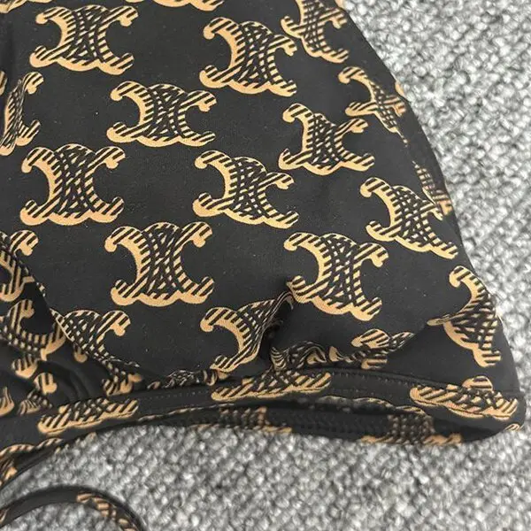 Celine Triangle Top In Monogram Jersey - No