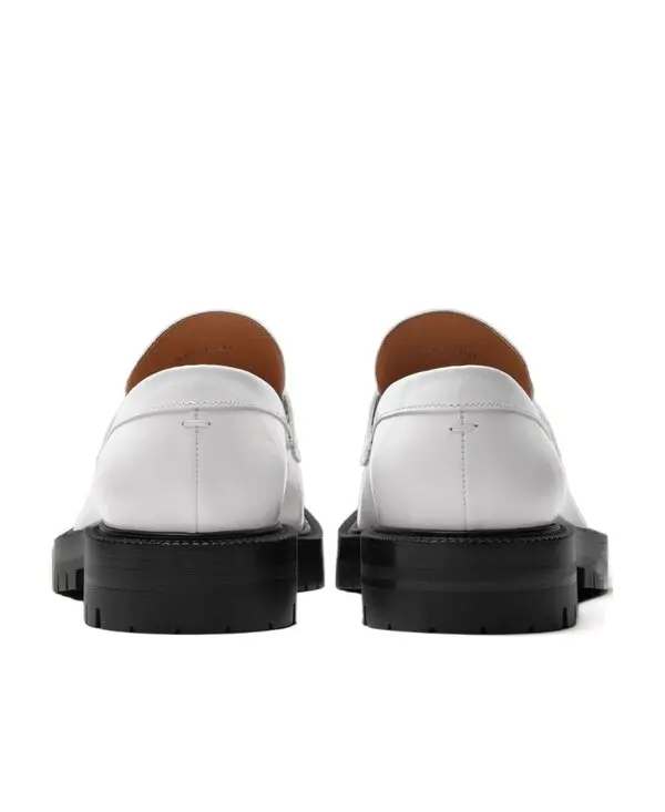 MAISON MARGIELA Tabi Loafers With Lug Sole - White